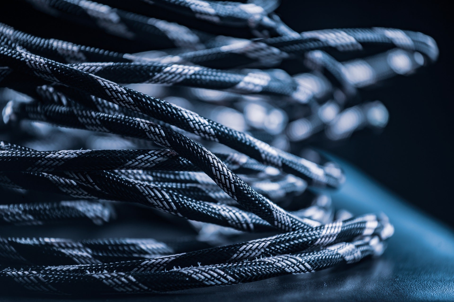 Essential Guide and Tips to Docking Line Materials – WavesRx